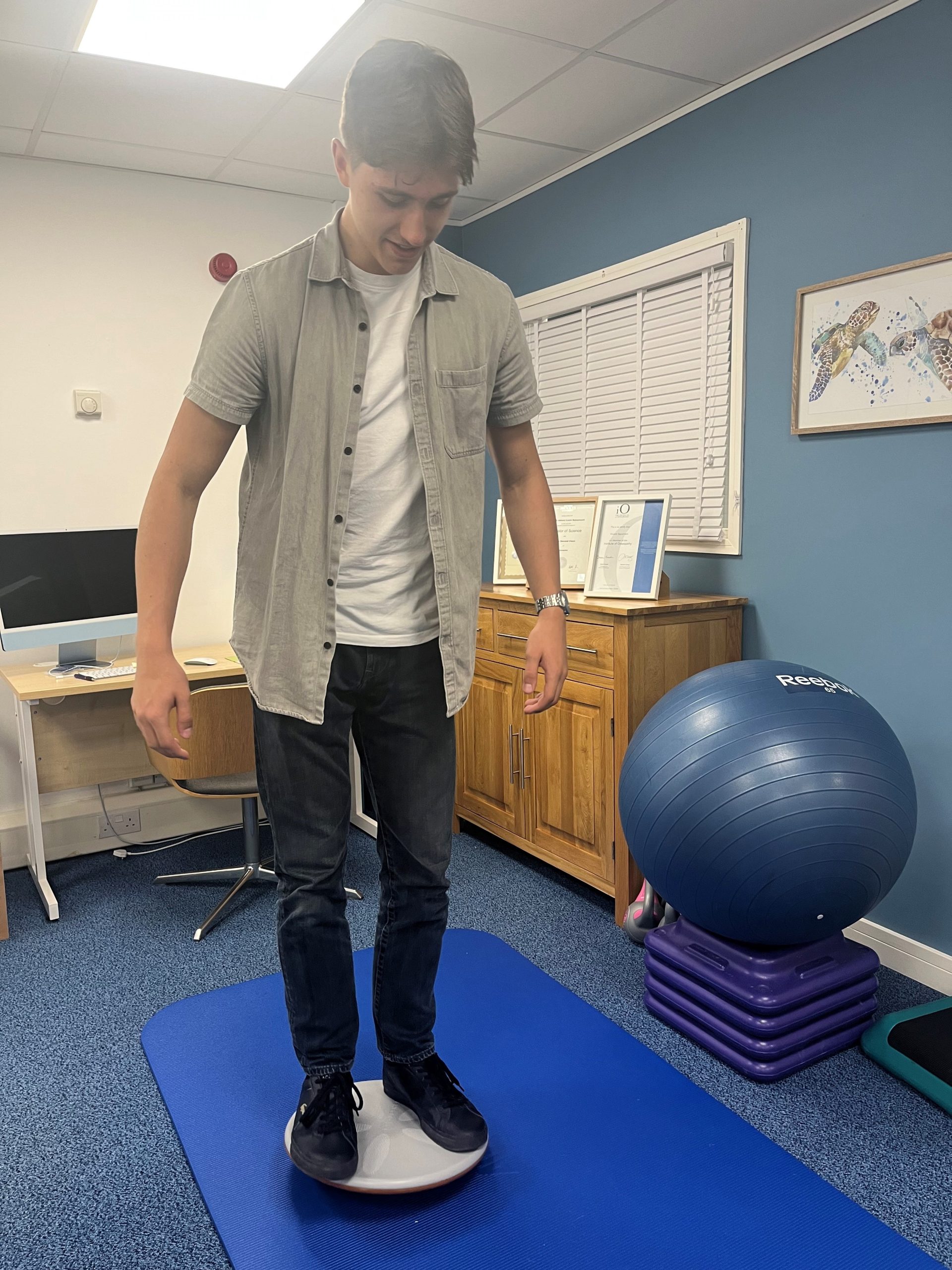 Swindon Osteopathic Clinic – Vincent James Clinics | Physiotherapy